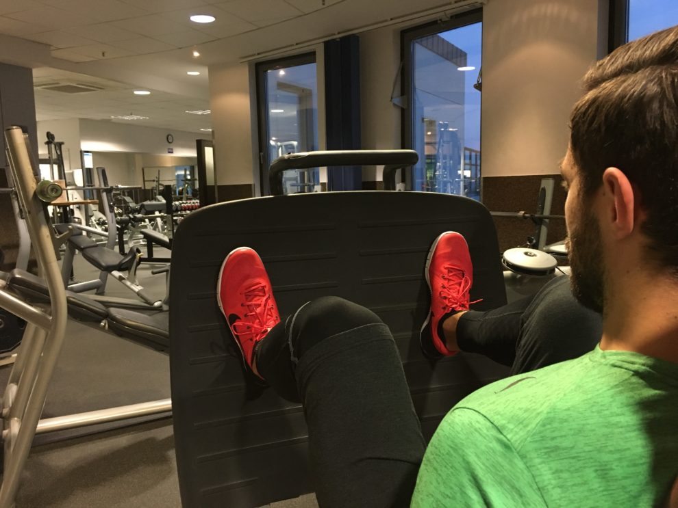 ᐅ Beinpresse - die richtige Ausführung mit Bildern und Video!