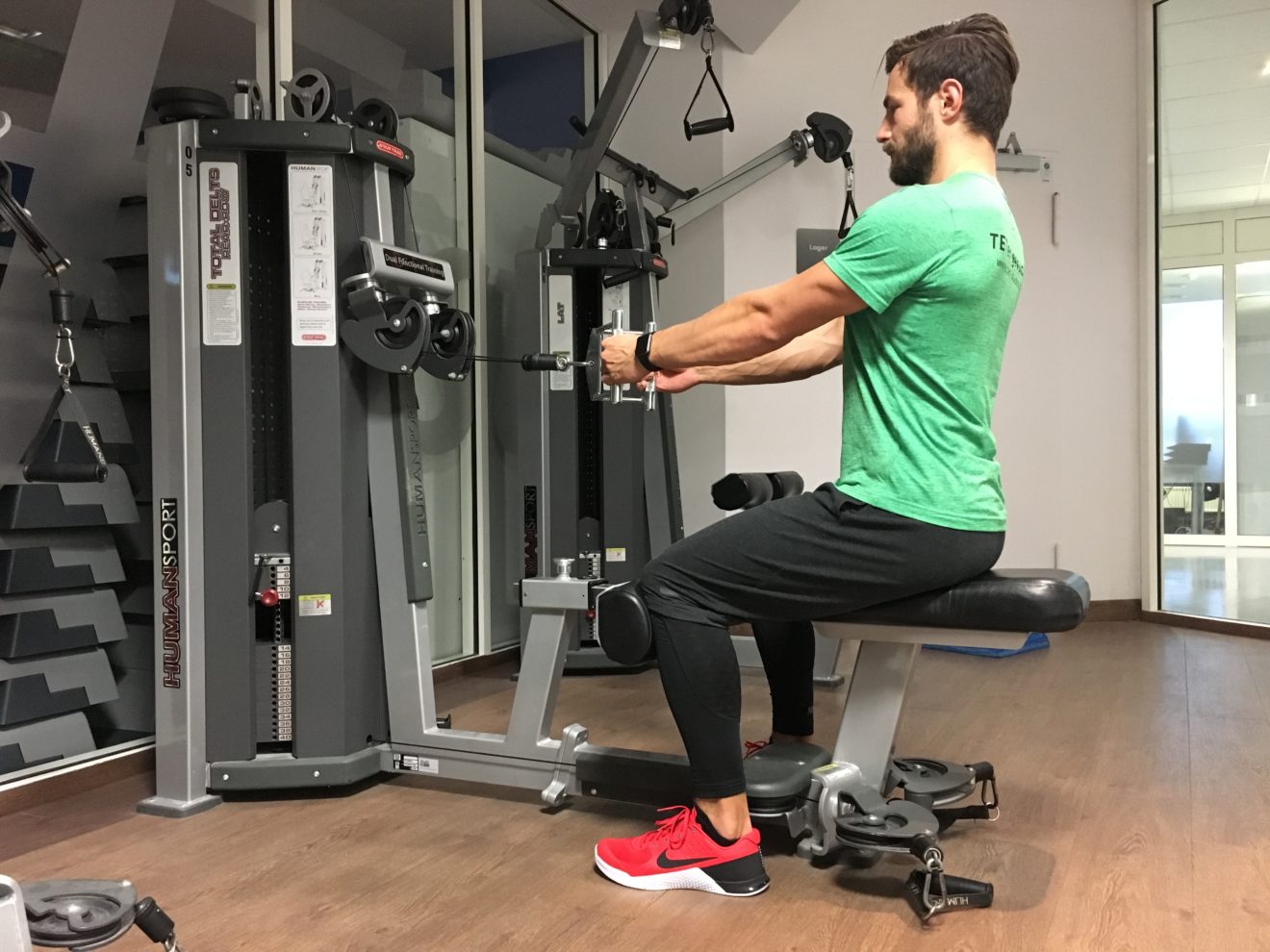 ᐅ Rudern am Kabelzug - Ausführung mit Bildern und Video!